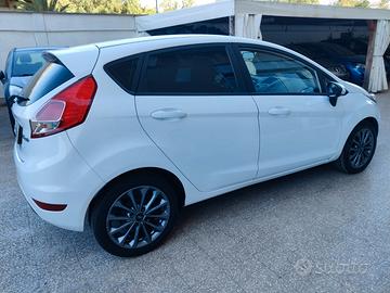 Subito - E.D.AUTO - Ford Fiesta 1.5 TDCi 75CV 5 porte ST-Line - Auto In ...