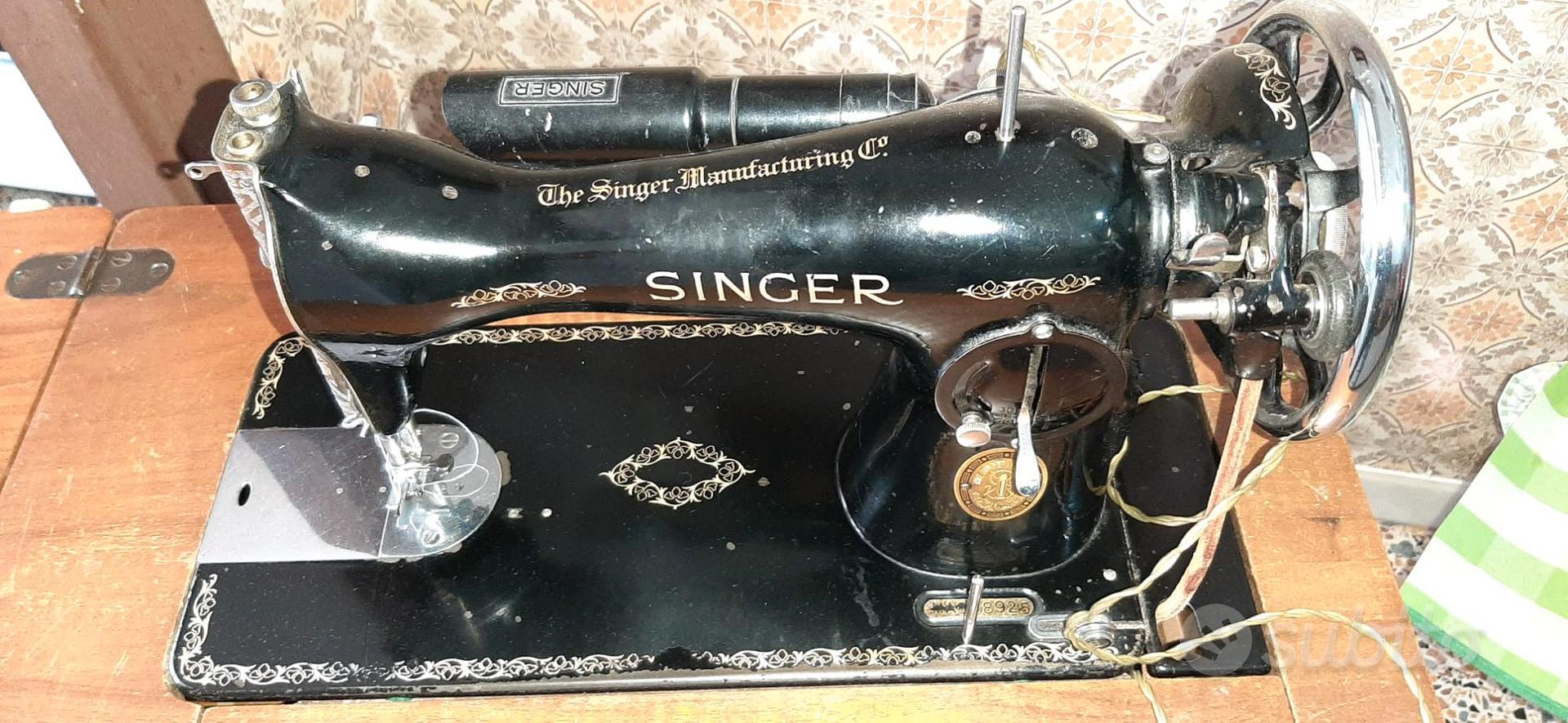 MACCHINA DA CUCIRE SINGER anni 60 - Collezionismo In vendita a Roma