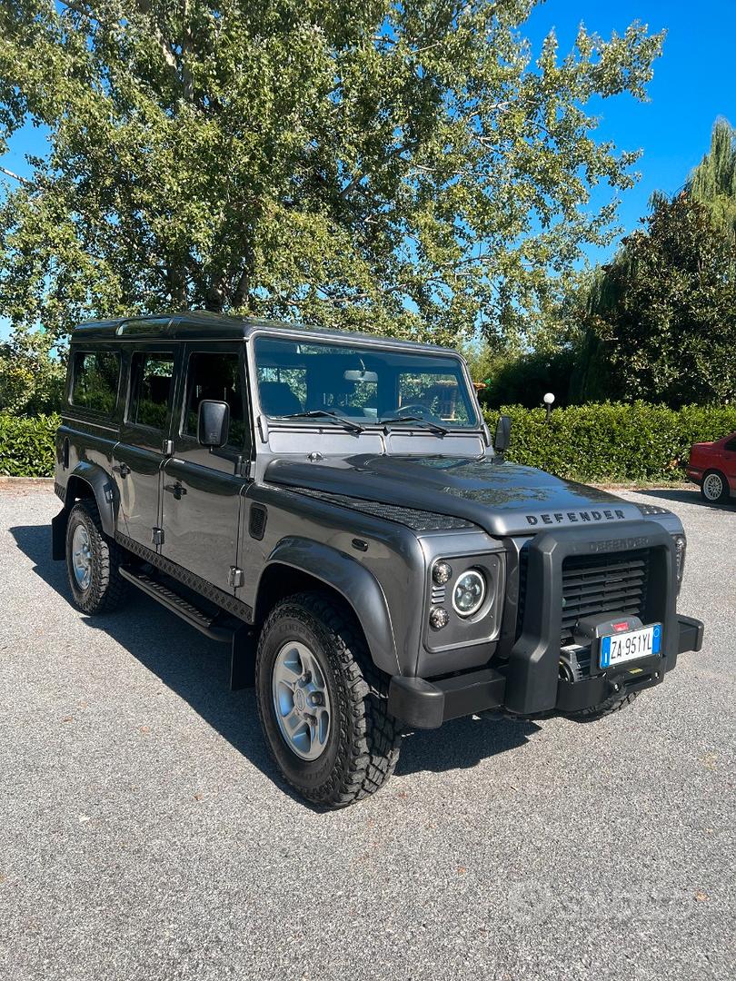 LAND ROVER Defender 110 - TD4 2008 - Auto In vendita a Cuneo