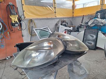 paraurti, parafango, e fari sx e dx lancia y - Accessori Auto In ...