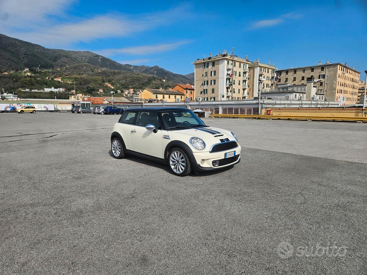 MINI Mini (R56) - 2011 - Auto In vendita a Genova