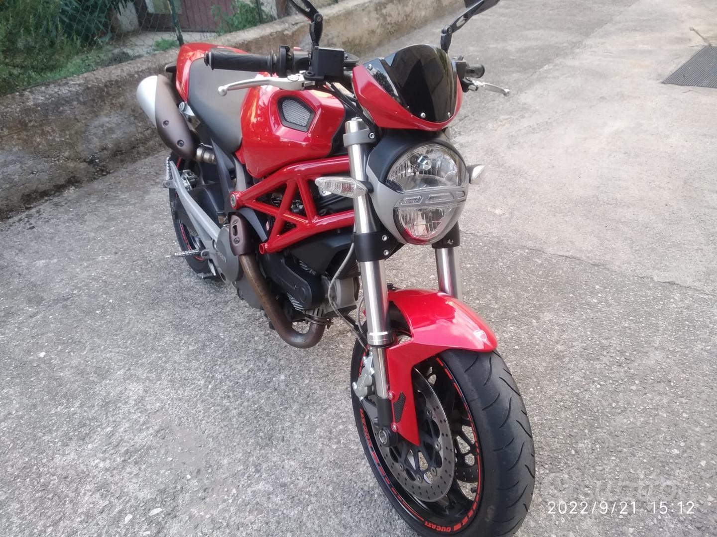 Ducati monster 696 plus - Moto e Scooter In vendita a Brescia