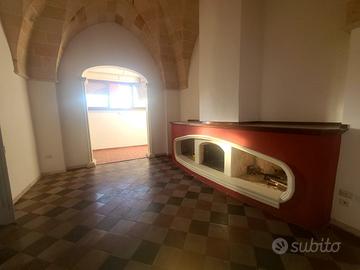 Subito - AGENZIA MT IMMOBILIARE - Abitazione storica in pieno centro ...