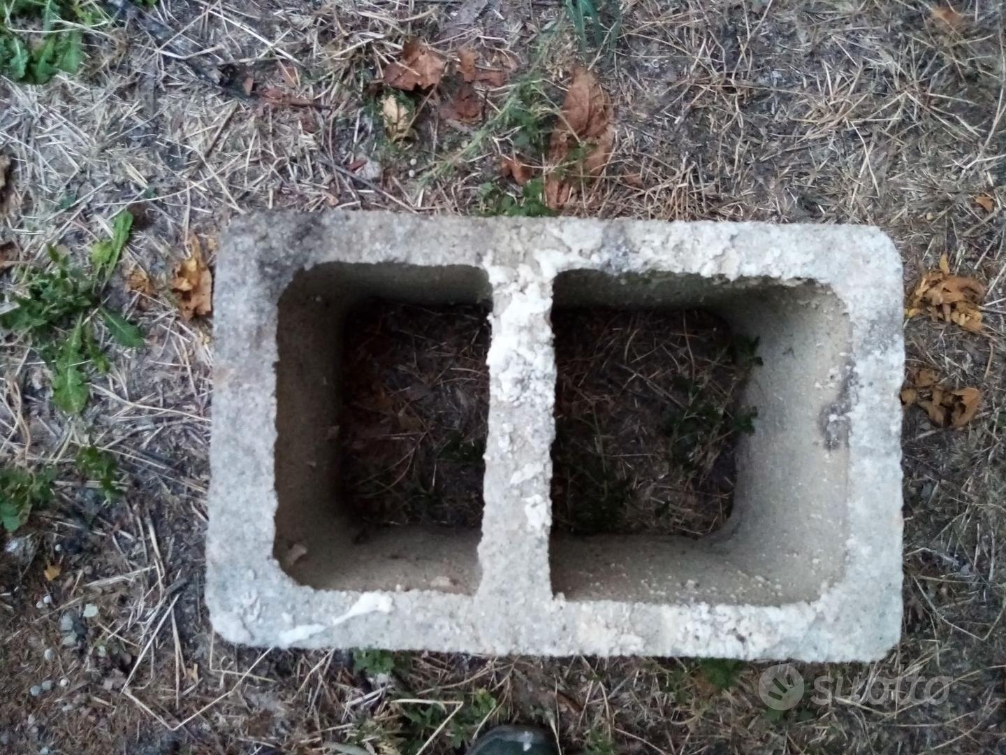 Blocchi per canna fumaria - Giardino e Fai da te In vendita a Pavia Blocchi per canna fumaria - Giardino e Fai da te In vendita a Pavia