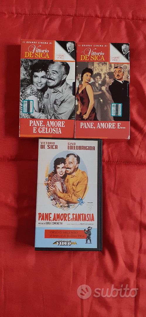 3 vhs della trilogia pane amore e .v. de sica - Musica e Film In ...