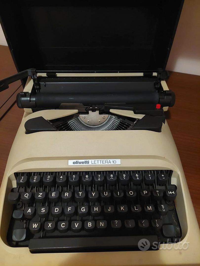 Macchina da scrivere Olivetti Lettera 10 - Collezionismo In vendita a ...