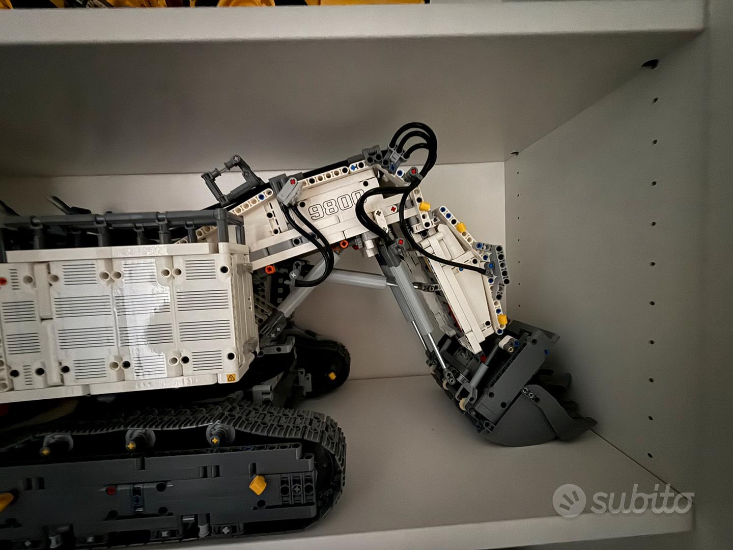 Lego tecnic lieber R9800 / 42100 ustao - Collezionismo In vendita a Modena