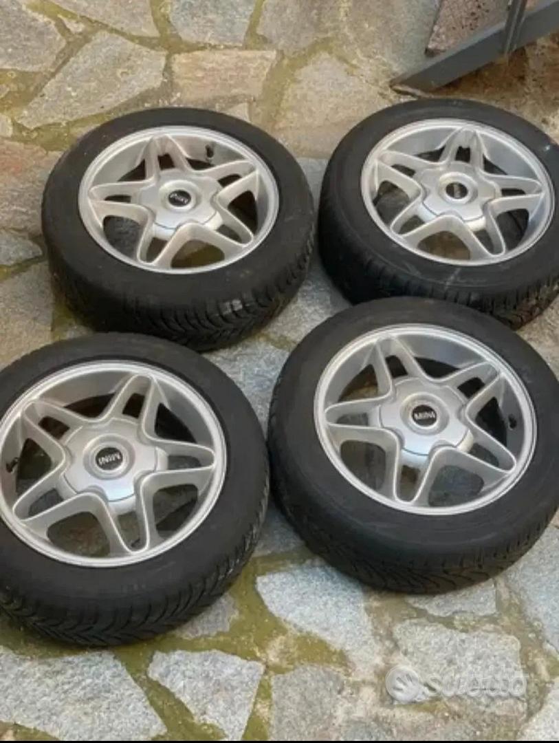 cerchi mimi Cooper con gomme - Accessori Auto In vendita a Genova