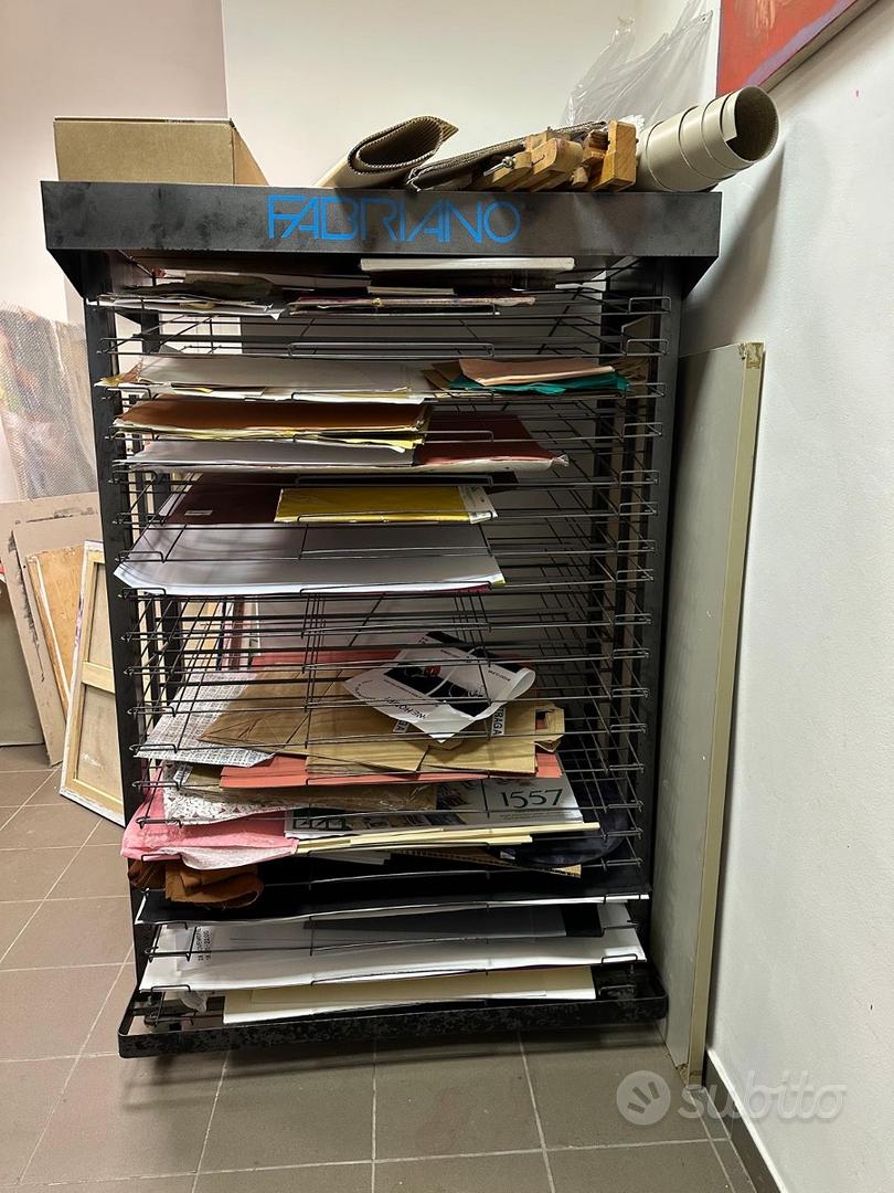 Scaffale artistico - Arredamento e Casalinghi In vendita a Milano