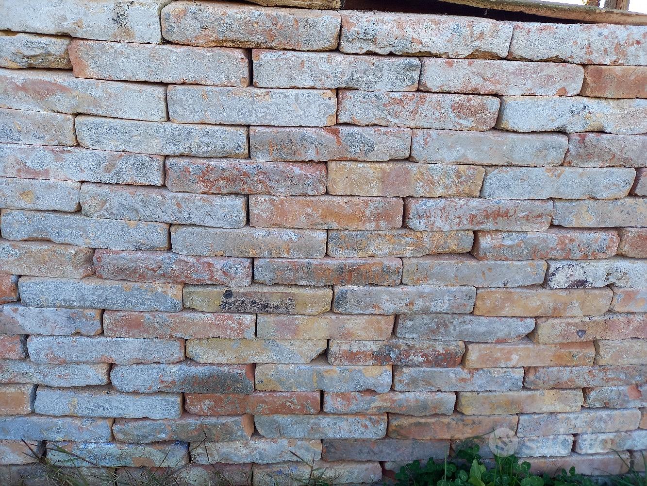 MATTONI ANTICHI (vecchi originali ) - Giardino e Fai da te In vendita a ...