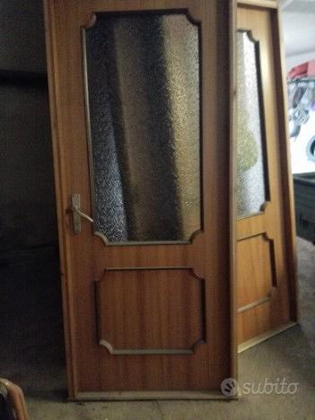 Porte interne in noce vetro decorato - Arredamento e Casalinghi In ...