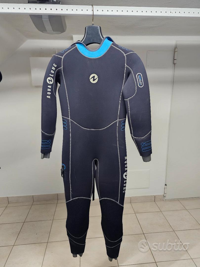 kit Muta, mutino, calzari e pinne per subacquea - Sports In vendita a ...