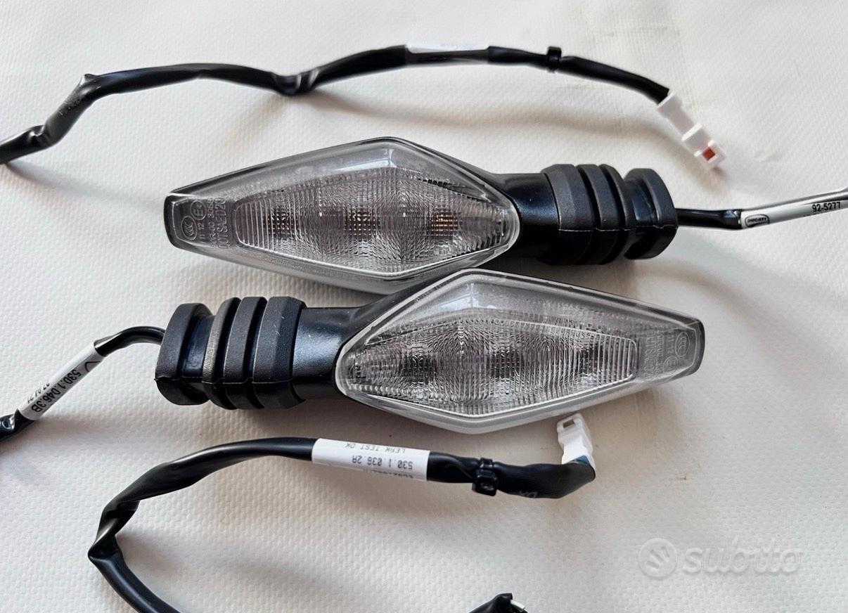 Frecce posteriori originali Multistrada V4 - Accessori Moto In vendita ...
