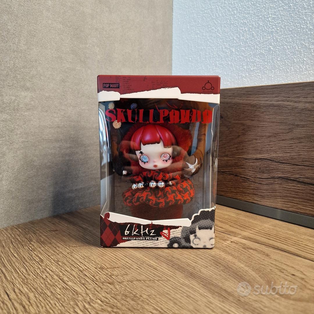 Popmart Labubu SKULLPANDA Plush-6kHz - Collezionismo In vendita a Bologna