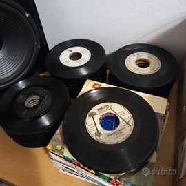 50 Dischi 45 giri - Musica e Film In vendita a Brescia