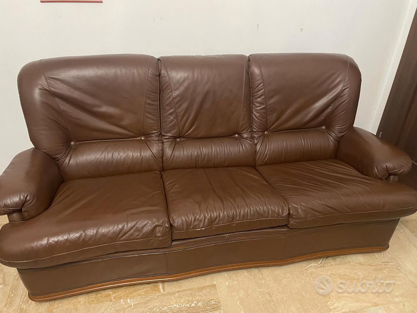 divano a tre posti - Arredamento e Casalinghi In vendita a Brescia