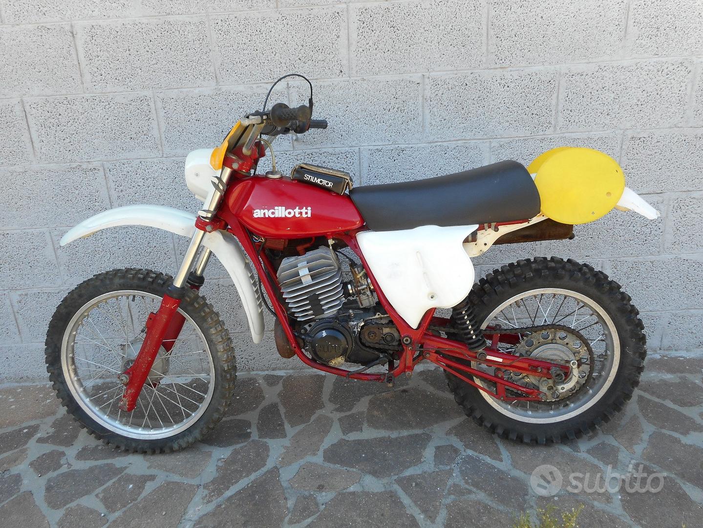 Subito - Team D.F - Ancillotti regolarità 250 anno 1979 - Moto e ...