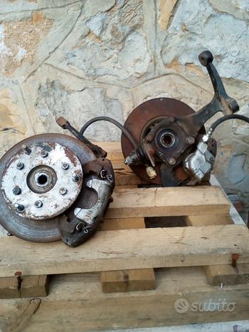 R4 Renault 4 Mozzi freni pasticche - Accessori Auto In vendita a Siena