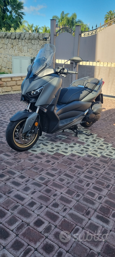 Yamaha XMAX TECH MAX 400CC - Moto e Scooter In vendita a Catania