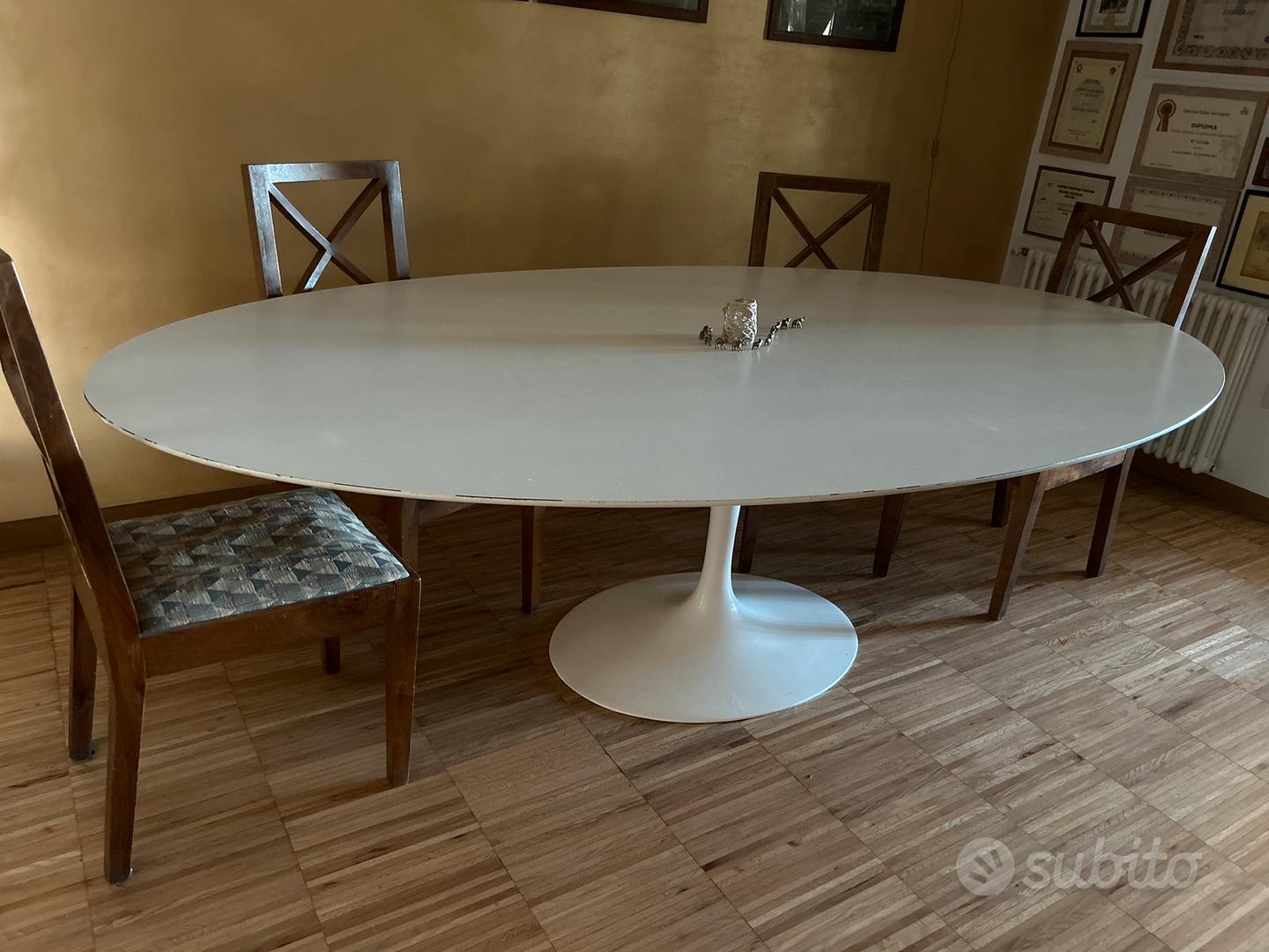 Tavolo ovale Eero Saarinen Tulip Knoll - originale - Arredamento e ... Tavolo ovale Eero Saarinen Tulip Knoll - originale - Arredamento e ...