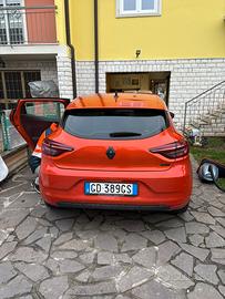 Renault Clio serie 5 R.S line,E-tech Full hybrid - Auto In vendita a ...