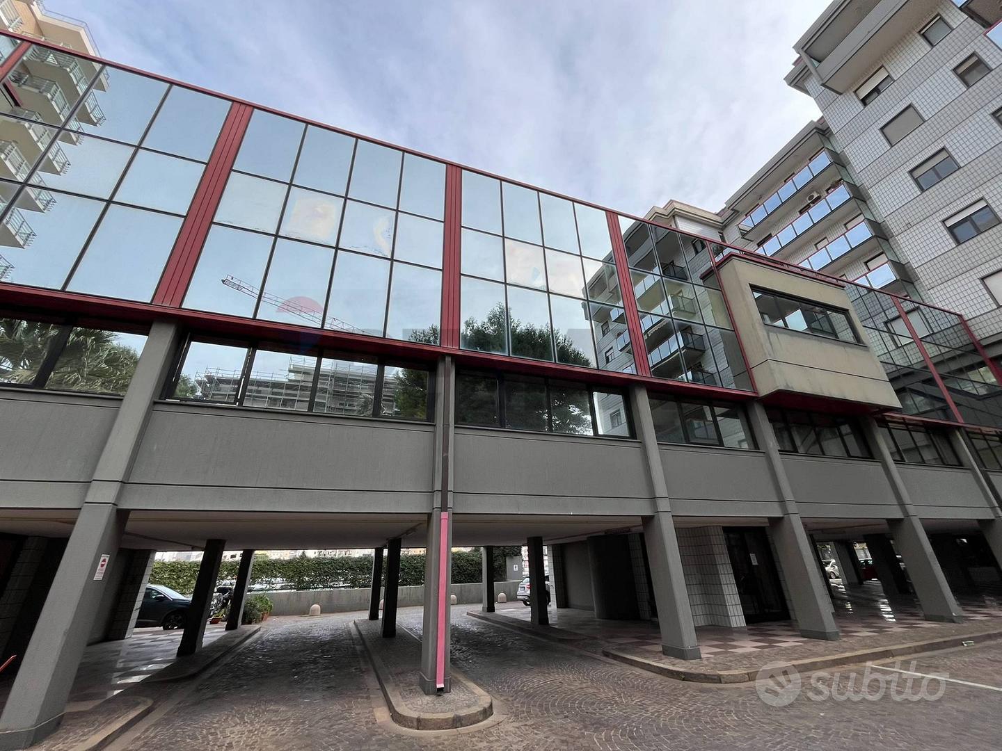 Subito - RE/MAX STELLA POLARE - Ufficio - Bari - Uffici e Locali ...