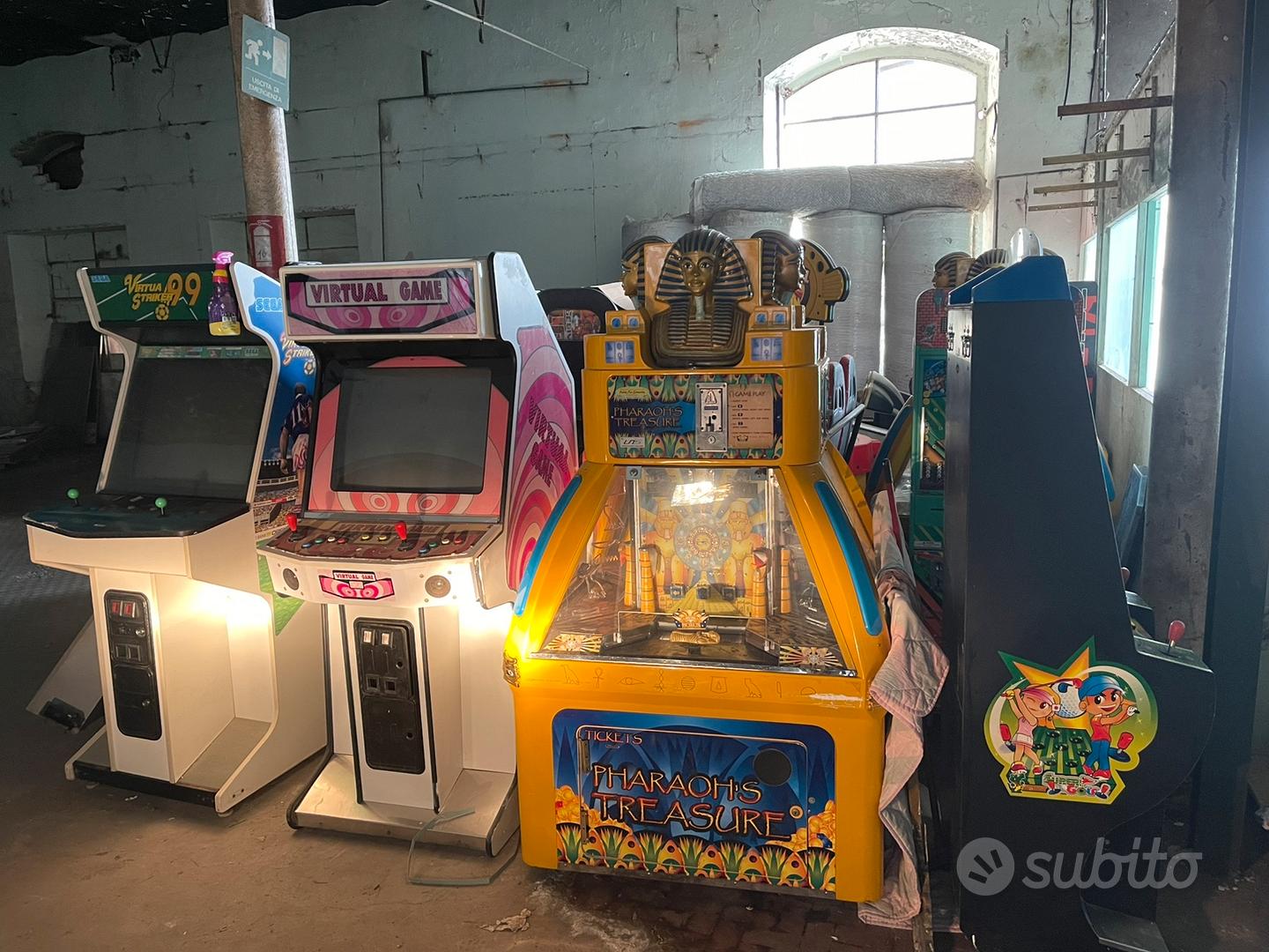 Lotto cabinati arcade videogiochi ticket vintage - Console e ...