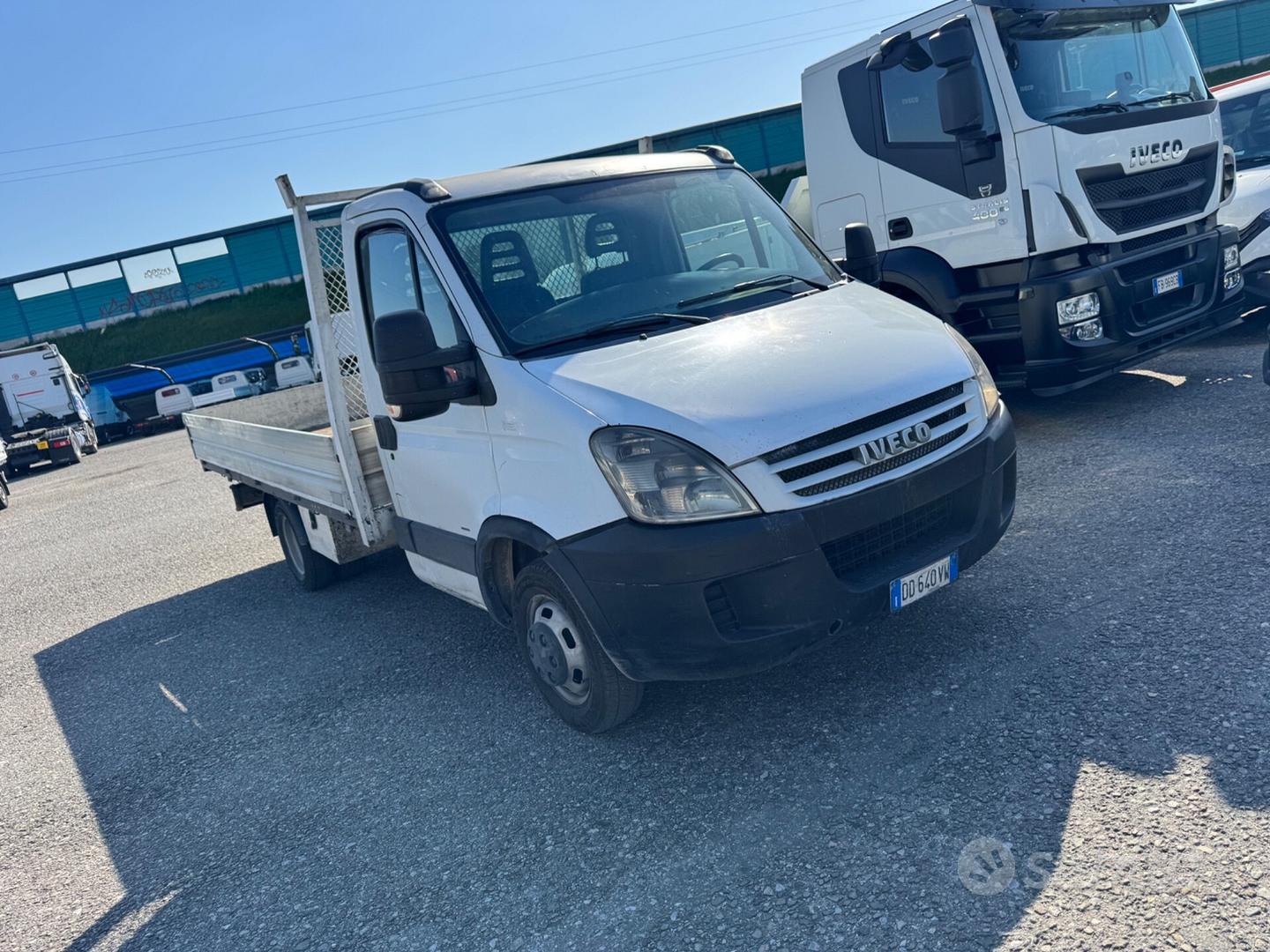 Subito - VEZI AUTO - IVECO DAILY 35C15 FURGONE PERFETTO - Veicoli ...