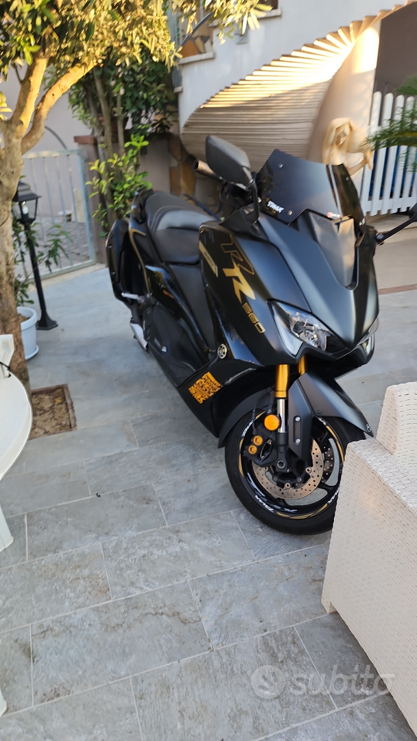 T Max 560 Tech Max - Moto e Scooter In vendita a Pisa