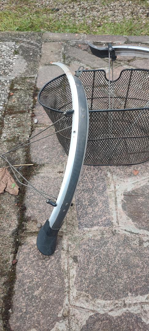 Parafango e cestino bici graziella - Biciclette In vendita a Modena