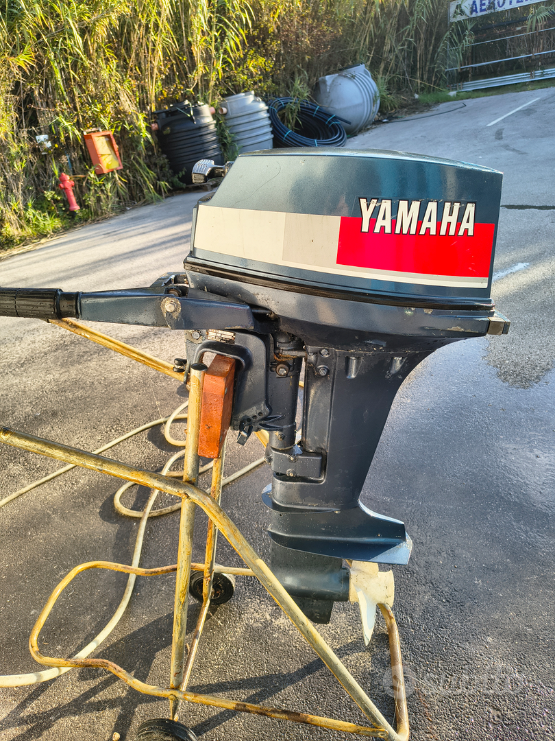 Yamaha 9.9 - Nautica In vendita a Pisa