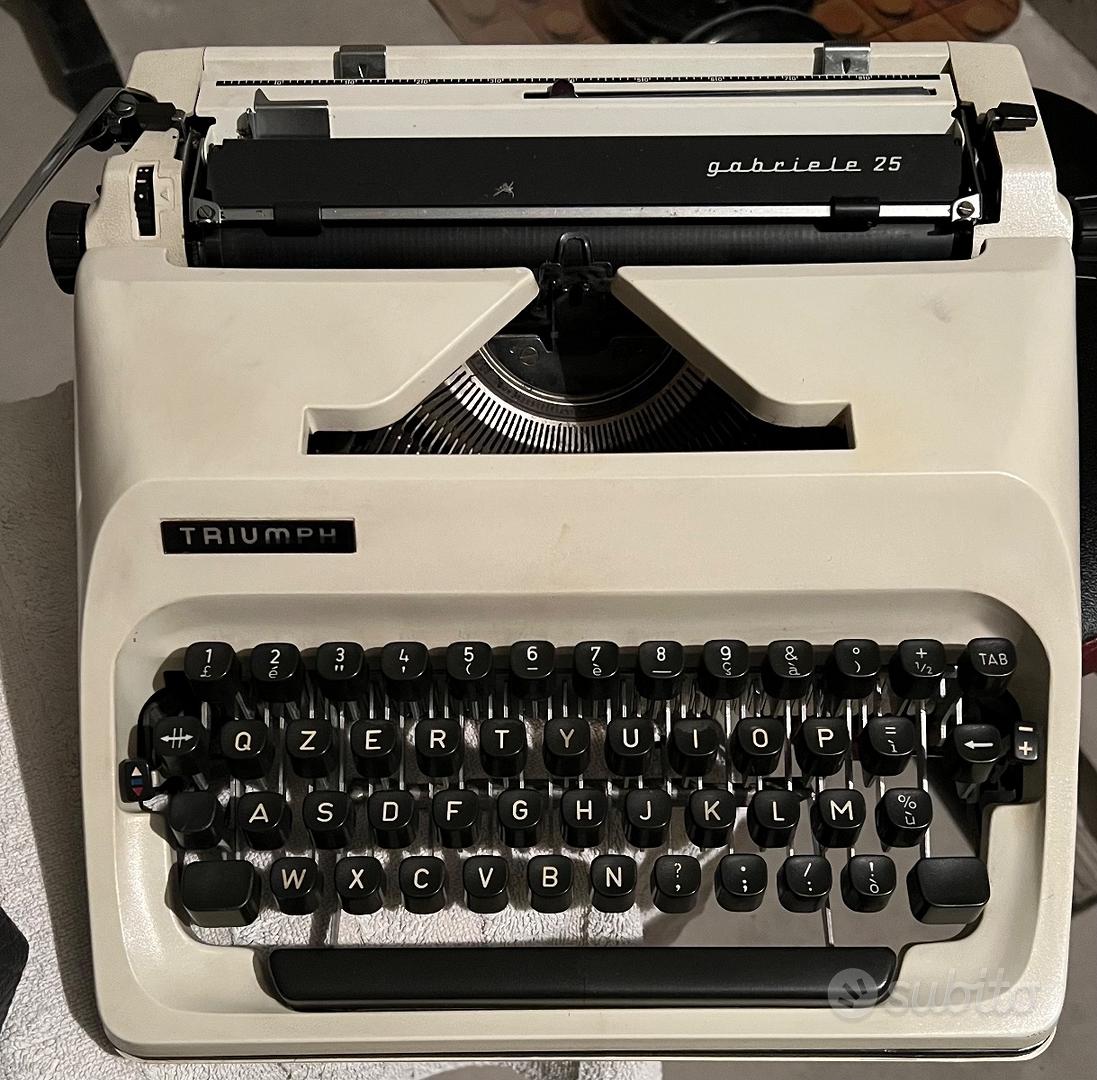 Macchina da scrivere Triumph - Collezionismo In vendita a Lodi