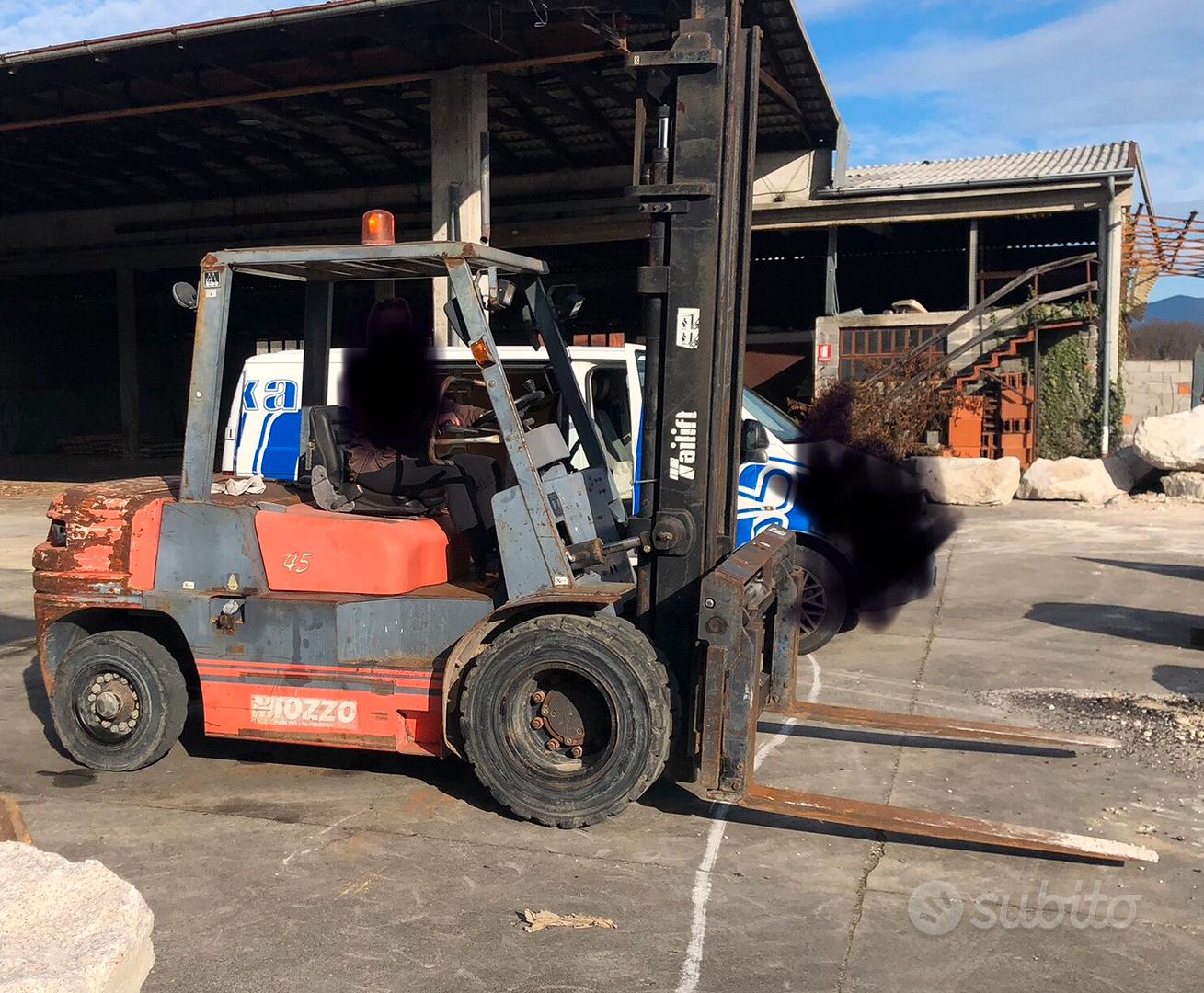 Muletto sollevatore - Veicoli commerciali In vendita a Varese