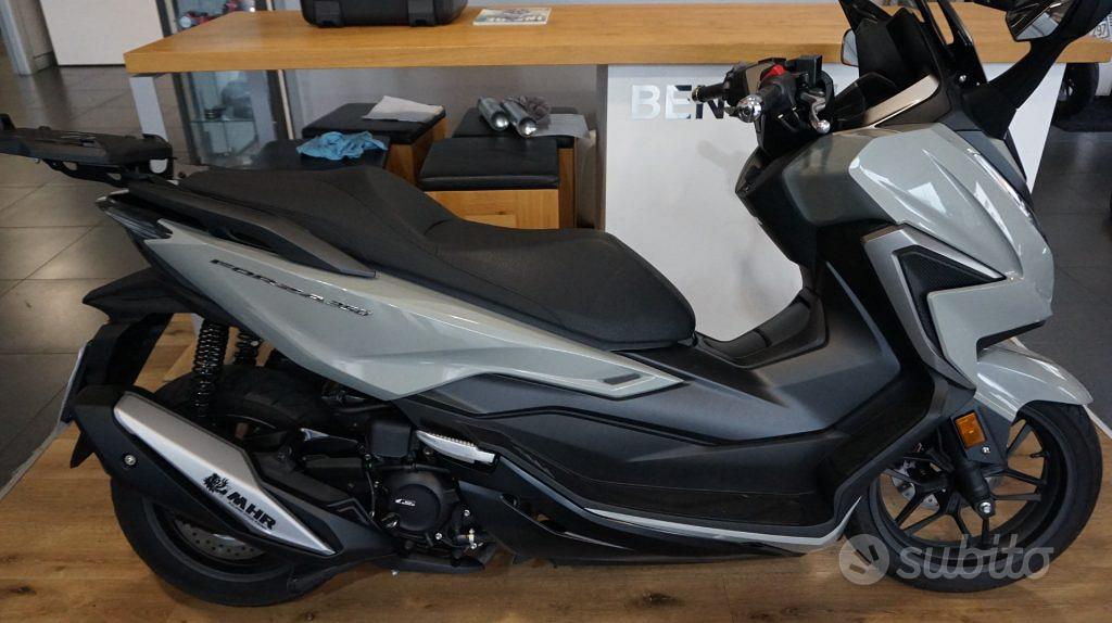 Subito - SUPERBIKE S.R.L. - HONDA Forza 350 ABS - Moto e Scooter In ...