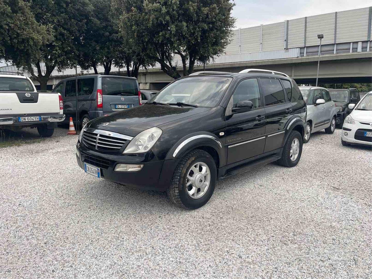 Subito - CAR BUSINESS SRLS - SSANGYONG REXTON 2.7 XDI - 4X4 - PREMIUM ...