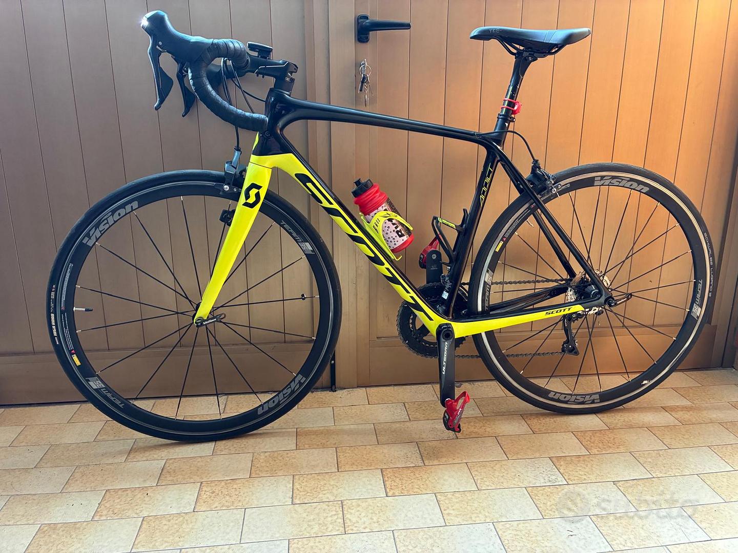 Bici da corsa Scott Addict RC carbonio COME NUOVA - Biciclette In ...