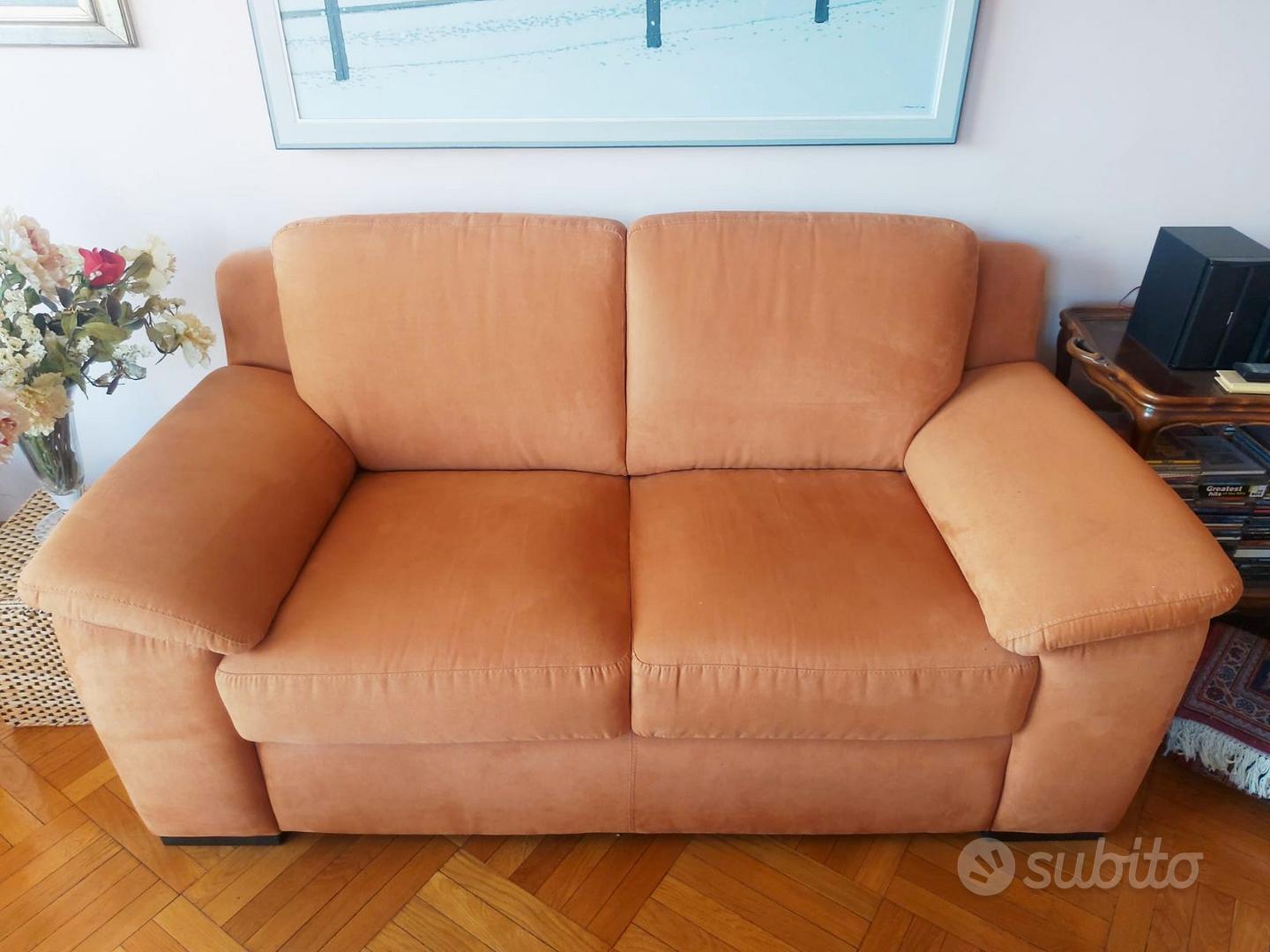 2 Divani Chateau D'Ax a 2 posti in alcantara - Arredamento e Casalinghi ...