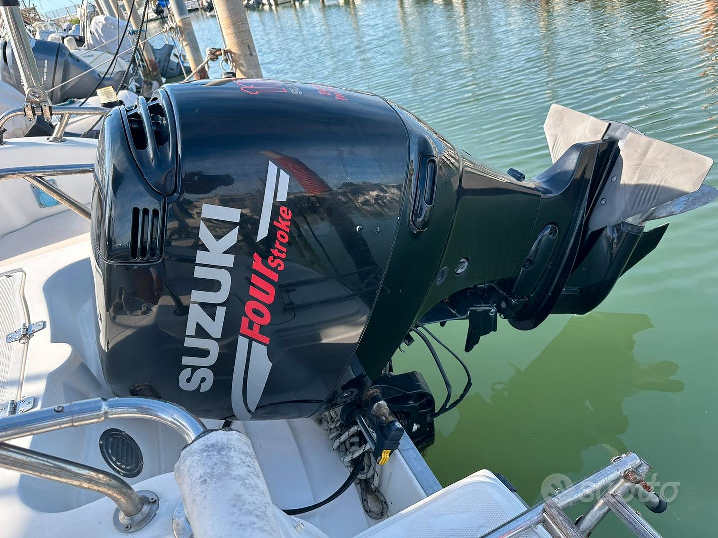 Motore Fuoribordo Suzuki DF 115 cv - Nautica In vendita a Roma