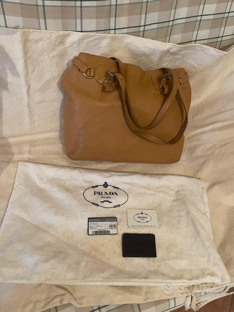 Prada borsa shopping pelle di cervo color cammello - Abbigliamento e Accessori In vendita a Ferrara