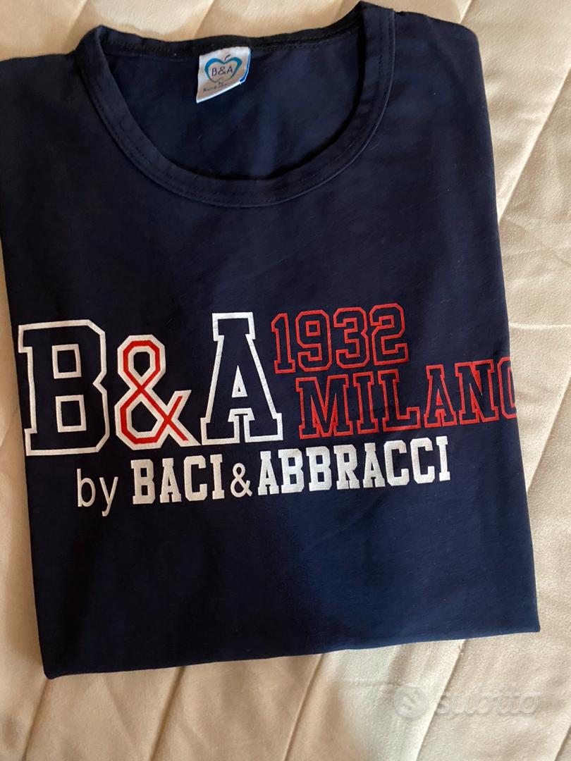 Maglietta t-shirt Baci & Abbracci - Abbigliamento e Accessori In vendita a Varese
