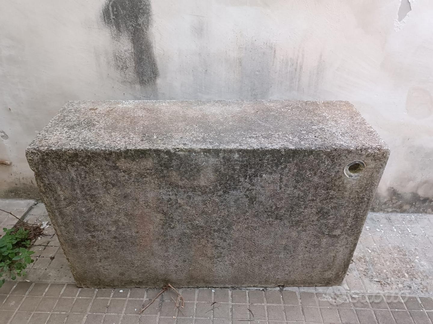 Pila in cemento e pietra, pilozza - Giardino e Fai da te In vendita a Milano