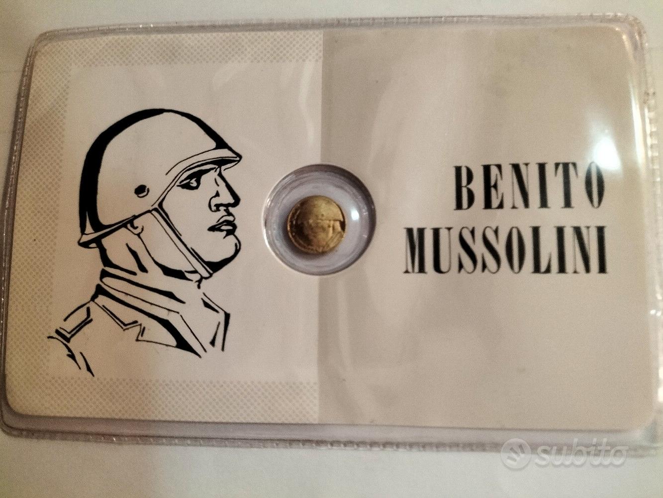 Monetina oro Mussolini in cartoncino - Collezionismo In vendita a Genova