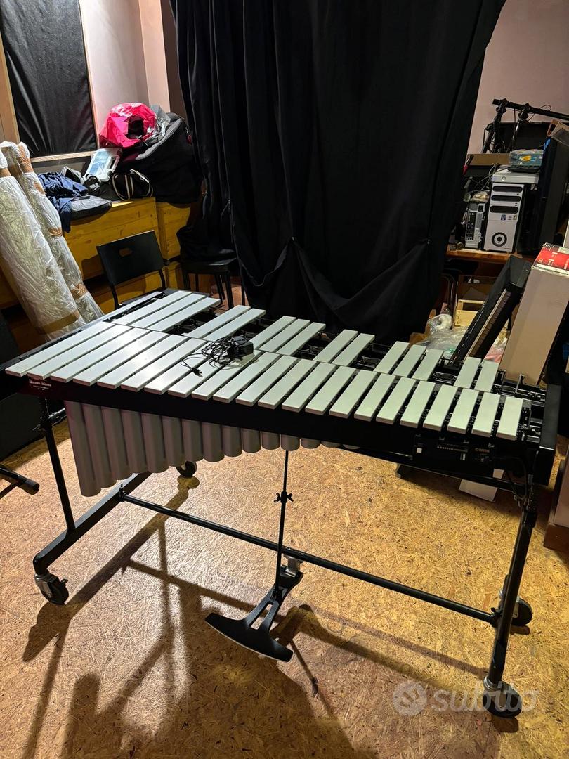 vibrafono Yamaha YV-2700 (3 ottave - Strumenti Musicali In vendita a Milano