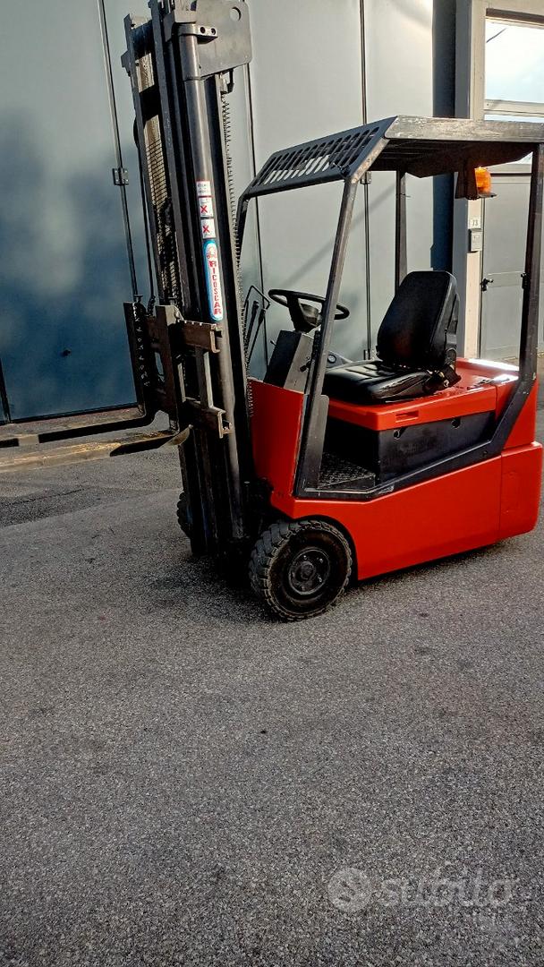 Muletto 12 Q alzata libera ,altri - Veicoli commerciali In vendita a Prato