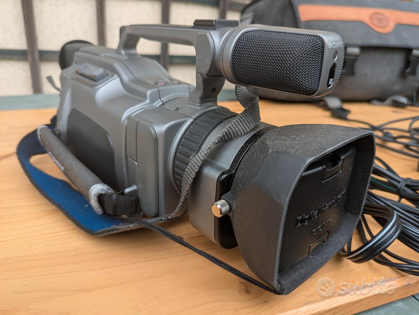 videocamera Sony Handycam DCR-VX1000E - Audio/Video In vendita a Firenze