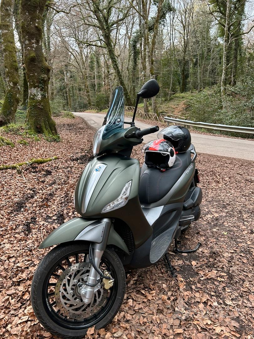 Beverly 300 - Moto e Scooter In vendita a Foggia