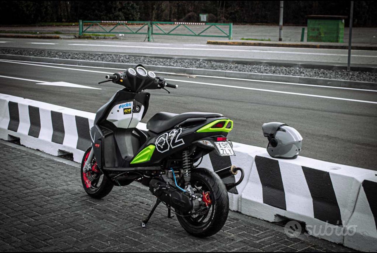 Phantom F12-R - Moto e Scooter In vendita a Bergamo