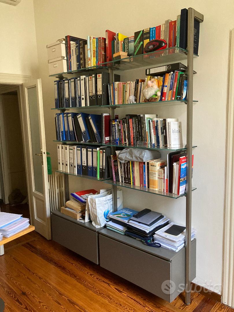 Libreria di design inspirata a Rimadesio - Arredamento e Casalinghi In ...