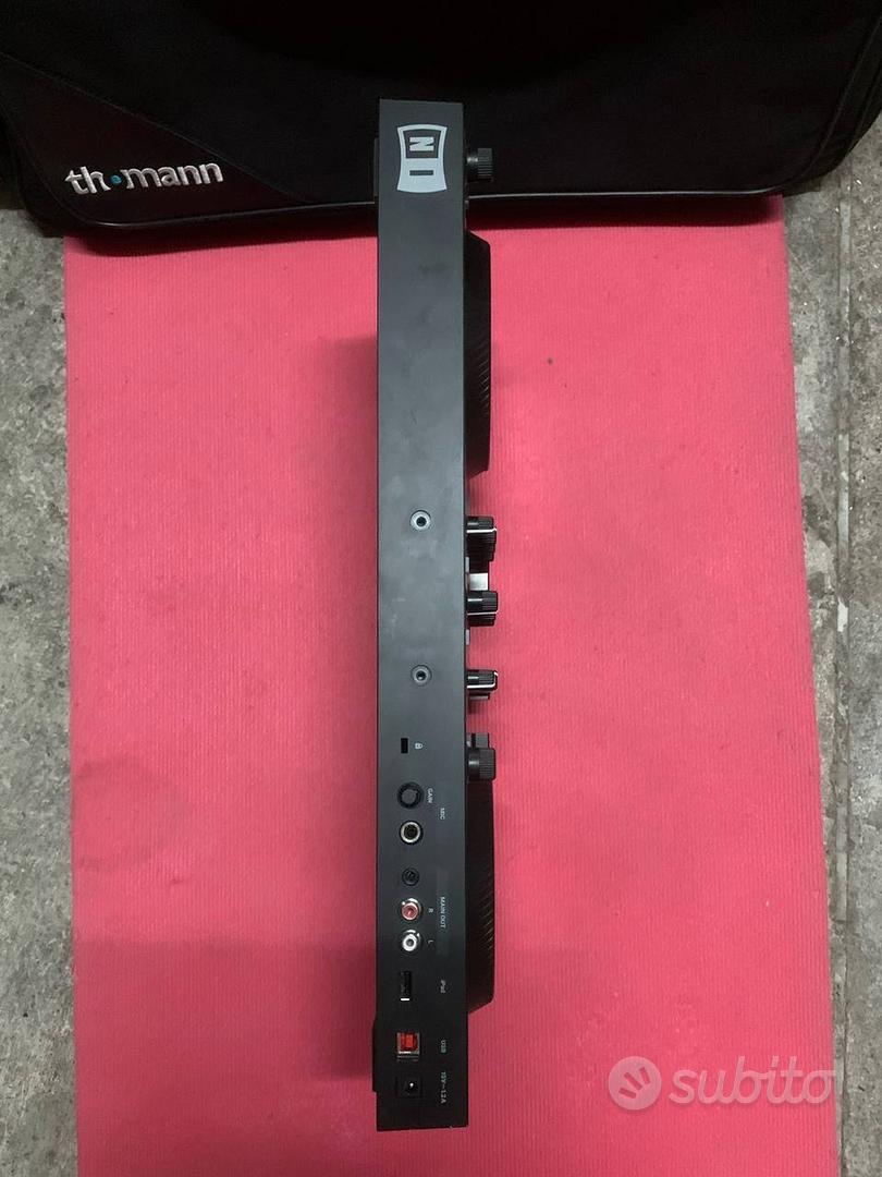 Console Native Instruments Traktor Kontrol S2 MK3 - Strumenti Musicali ...