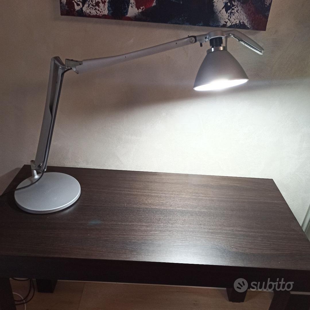 Lampada tavolo design Luceplan Fortebraccio - Arredamento e Casalinghi ...